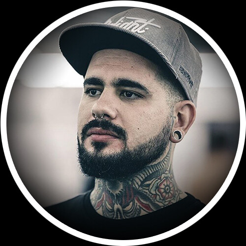 Artiste Sponsorisé du Mois – Chris Papadakis - Machine Tatouer